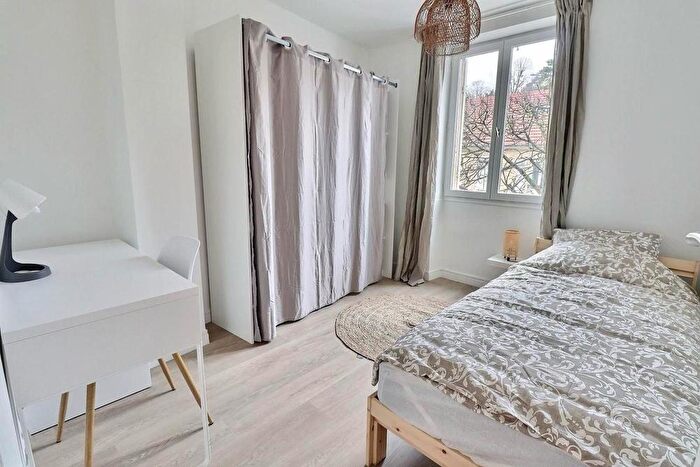 Méry-sur-Oise - Appartement 1 pièce à louer