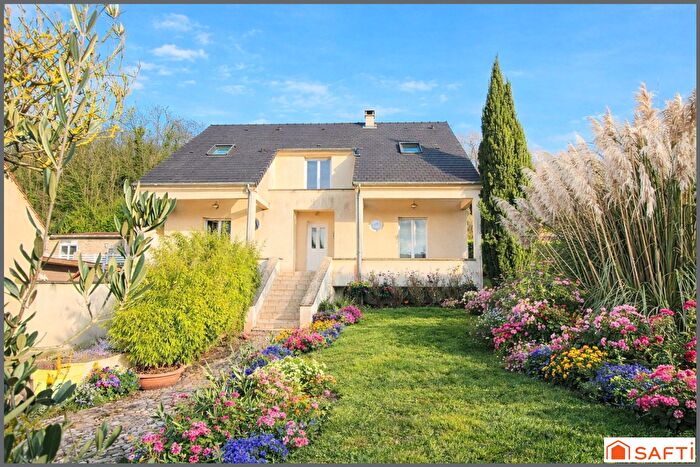 Maison à vendre - Longueval-Barbonval - 8 pièces - 6 chambres