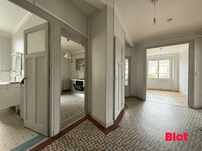 Appartement à vendre - Quartiers Centre, Fougères, Sévigné - 3 pièces - 2 chambres