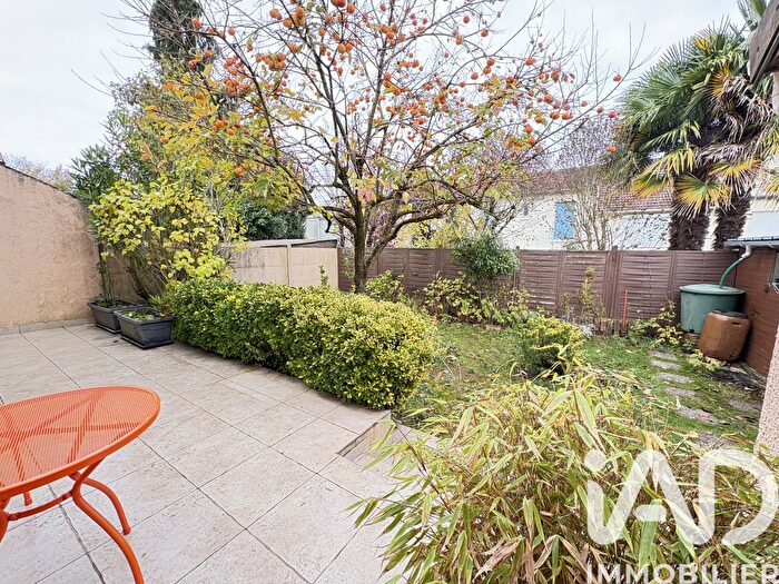 Maison à vendre - Ormesson-sur-Marne - 5 pièces - 3 chambres