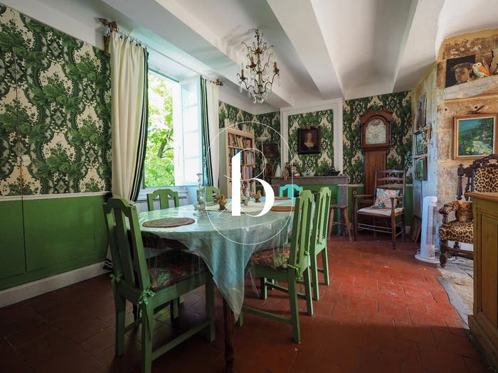 Barjac : Maison 5 pièces à vendre
