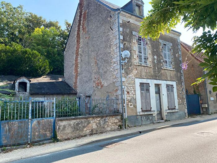 Maison à vendre - Fontgombault - 5 pièces - 3 chambres
