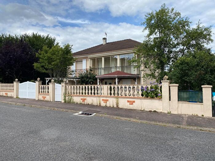 Le Palais-sur-Vienne : Maison 5 pièces à vendre