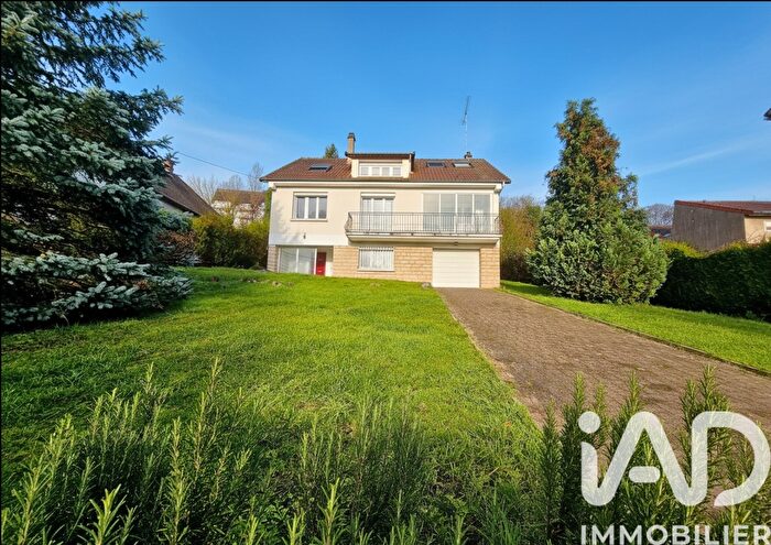Maison 6 pièces à vendre à Paron