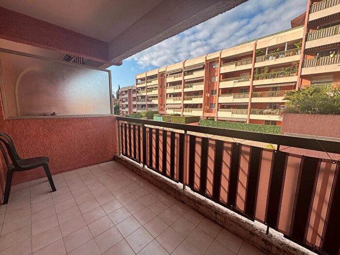 Appartement à louer - Nice, Saint-Maurice - 1 pièce