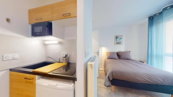 Appartement à louer - Hauts de Saint Aubin, Angers - 1 pièce