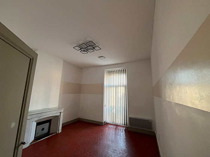 Appartement à louer - Narbonne, Cité - 5 pièces