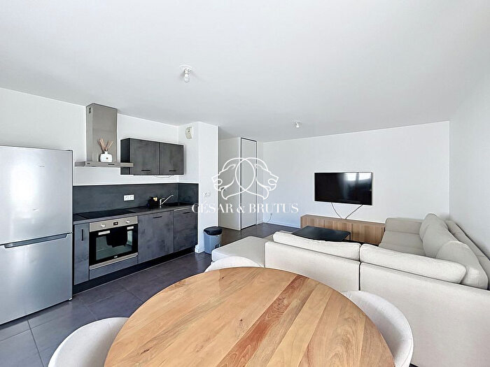 Saint-Priest, Revaison - Appartement 3 pièces à vendre