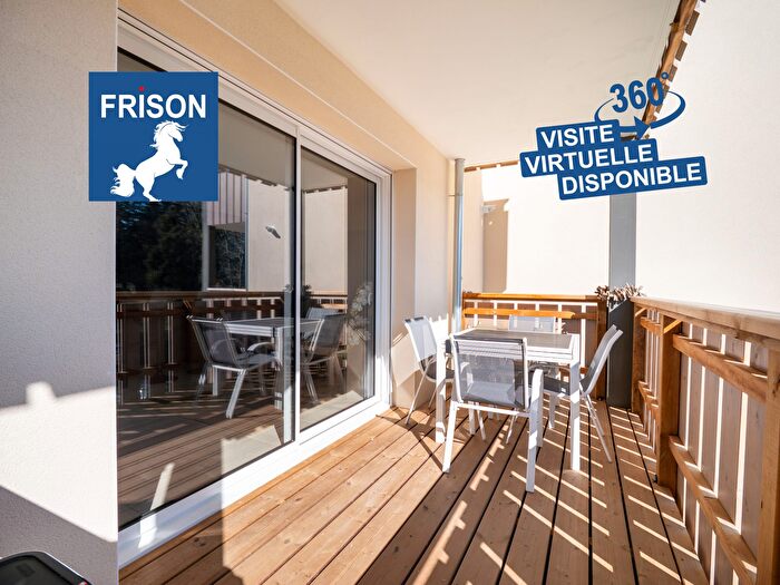 Appartement à vendre - Féternes - 4 pièces - 3 chambres