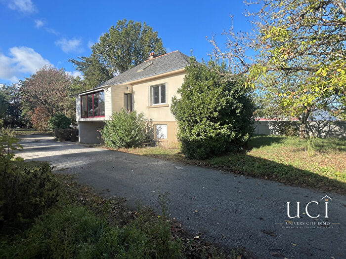 Maison 6 pièces à vendre à Saint-Colomban
