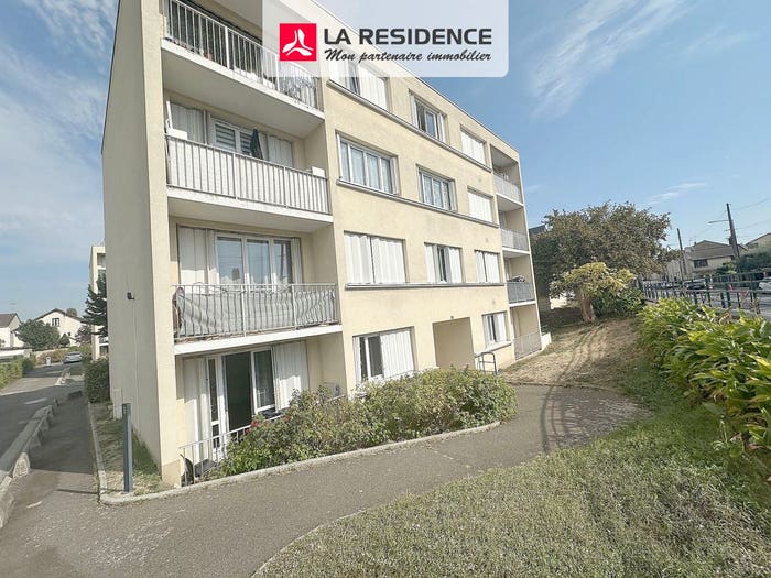 Pierrefitte-sur-Seine : Appartement 4 pièces à vendre