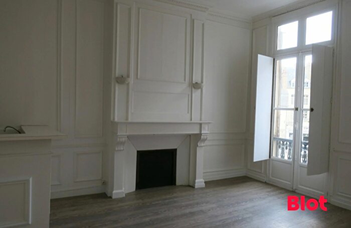 Appartement à vendre - Quartiers Centre, Saint-Anne - 1 pièce