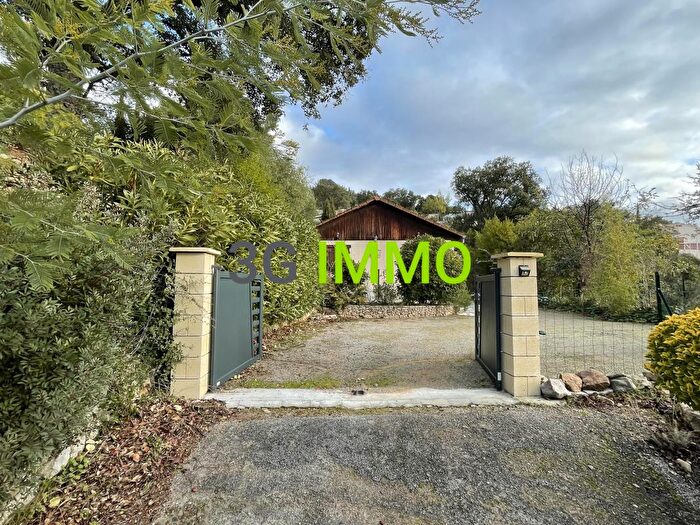 Maison à vendre - Le Muy - 3 pièces - 2 chambres