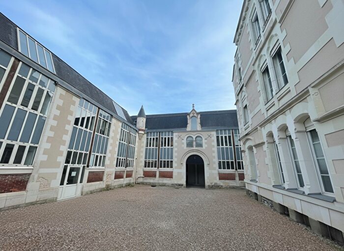 Appartement à louer - Angers, Centre-ville, La Fayette - 5 pièces - 4 chambres