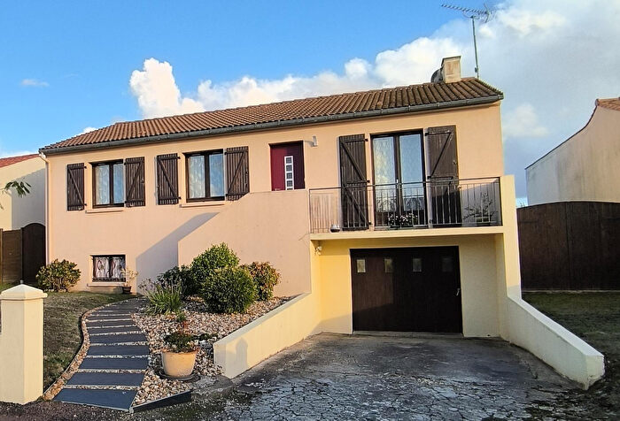 Aizenay : Maison 4 pièces à vendre