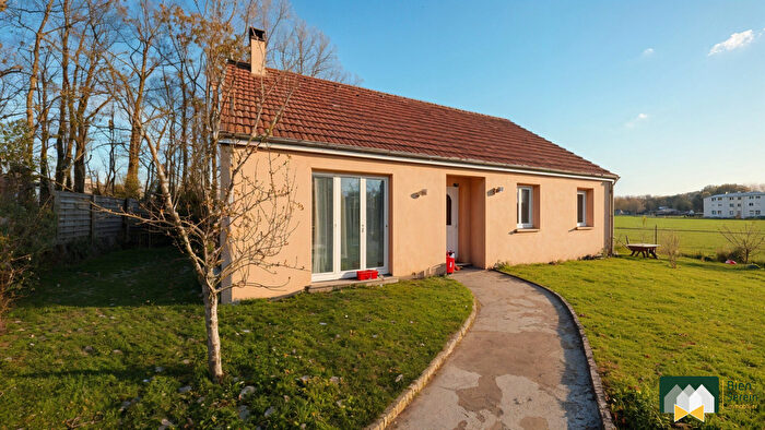 Maison à vendre - La Loupe - 5 pièces - 4 chambres