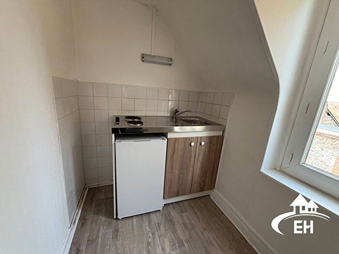 La Meriliere-Hôpital Saint Louis, LAigle : Appartement 1 pièce à louer