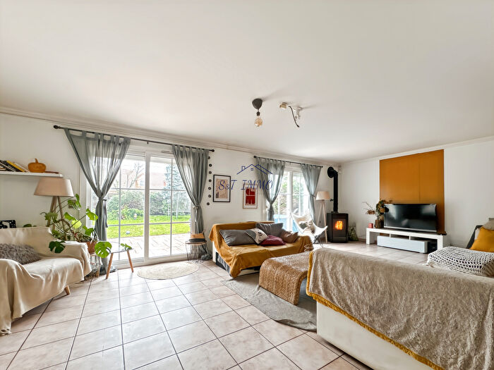 Maison à vendre - Boutervilliers - 7 pièces - 6 chambres