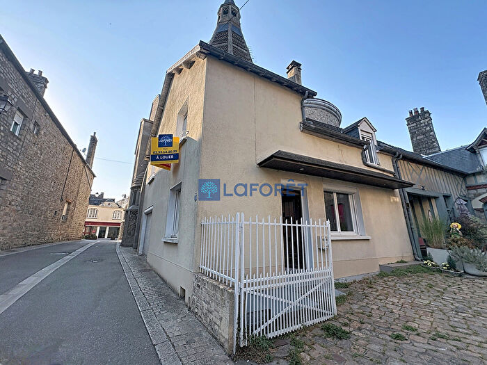 Maison 4 pièces à Domfront, à louer