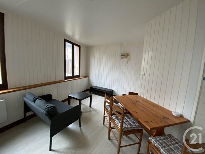 Appartement à louer - Pont-Sainte-Maxence, Boilet - 1 pièce