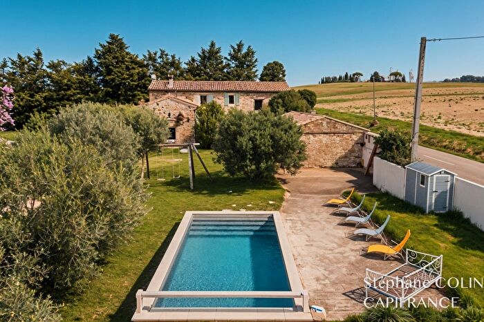 Maison à vendre - La Bégude-de-Mazenc - 6 pièces - 5 chambres