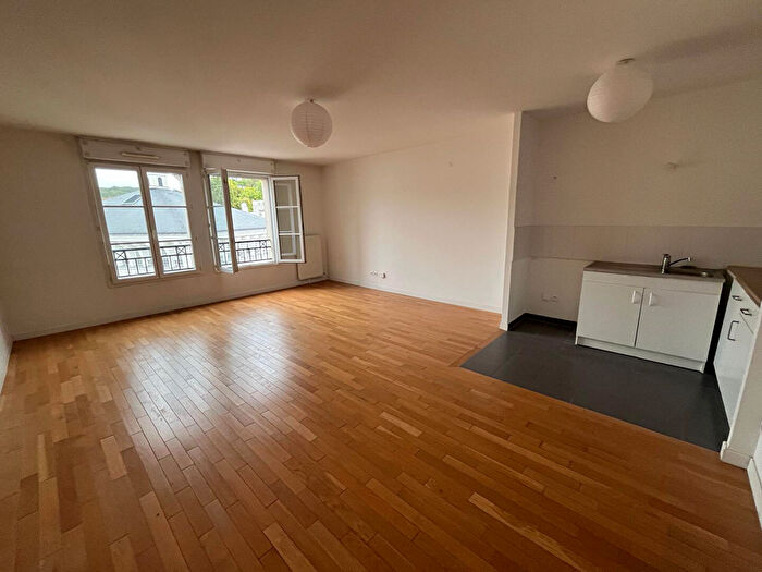 Appartement à vendre - Chaville, Doisu - 3 pièces - 2 chambres