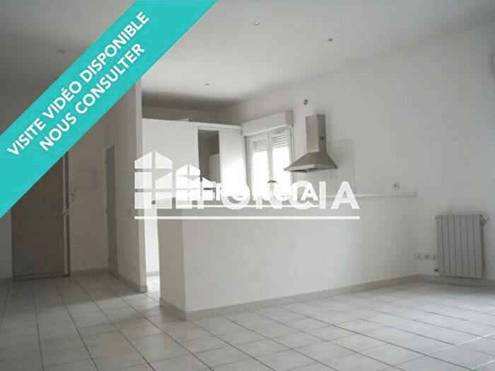 Appartement à louer - Beausoleil, Nîmes - 3 pièces - 2 chambres