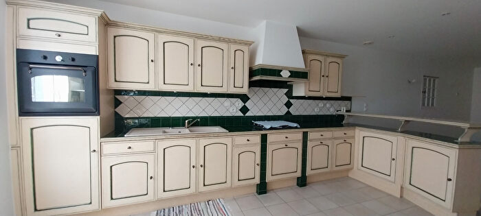 Maison à vendre - Coutras - 5 pièces - 3 chambres