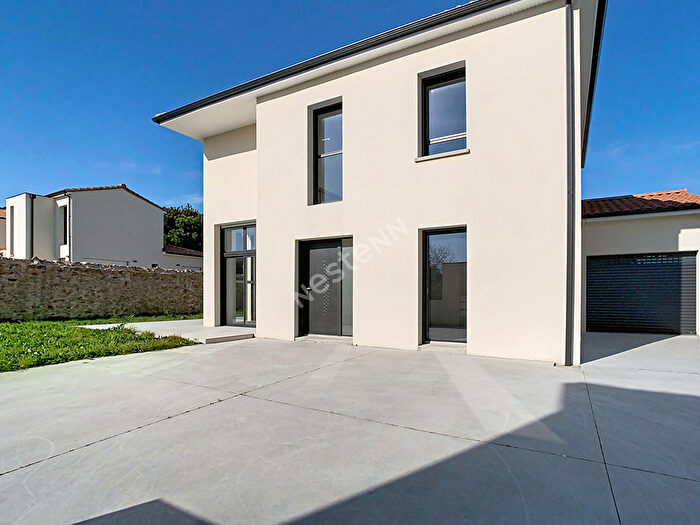 Maison à vendre - Vallet - 5 pièces - 4 chambres