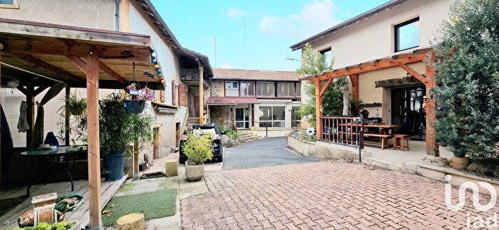 Maison à vendre - Éveux - 11 pièces - 6 chambres