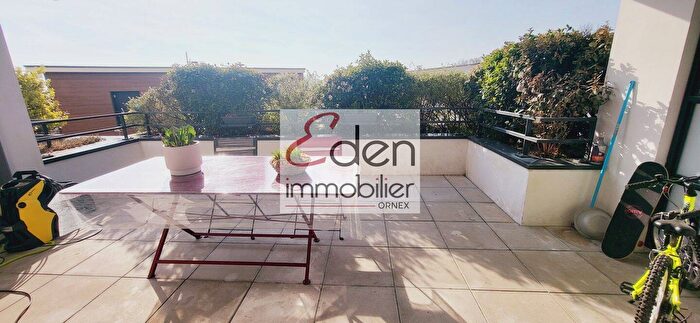 Appartement à louer - Chevry - 4 pièces - 3 chambres