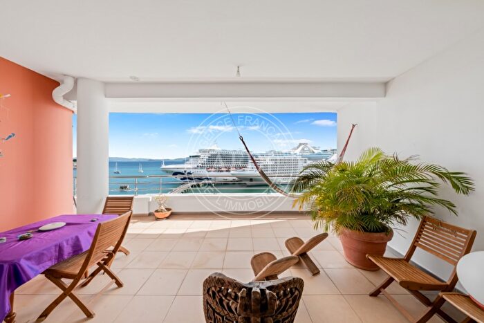 Appartement à vendre - Fort-de-France - 4 pièces - 2 chambres