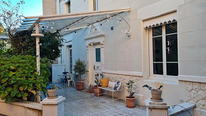 Maison à vendre - Saint-Étienne, Solaure, Croix de lOrme, Le Mont, La Jomayère - 8 pièces - 5 chambres