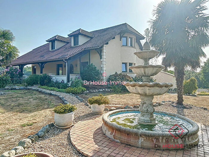 Maison à vendre - Atur - 7 pièces - 4 chambres