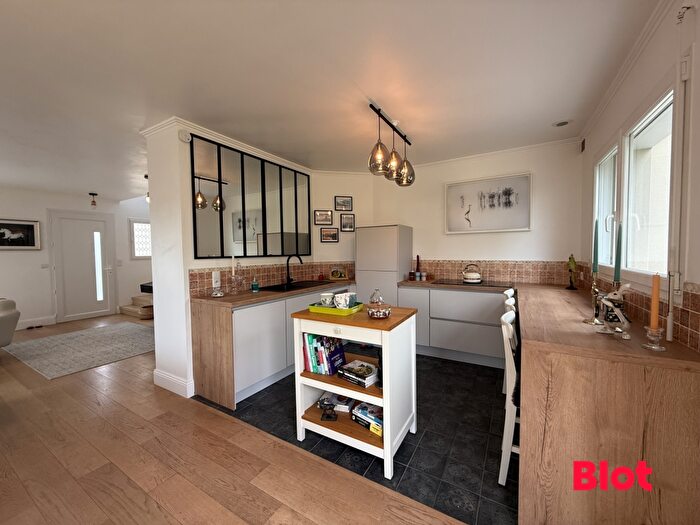 Maison 6 pièces à Cesson-Sévigné, Centre-ville, La Hublais, Beausoleil, à vendre