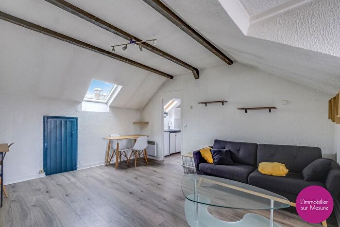 Appartement à vendre - Vincennes, Centre Sud - 2 pièces - 1 chambre