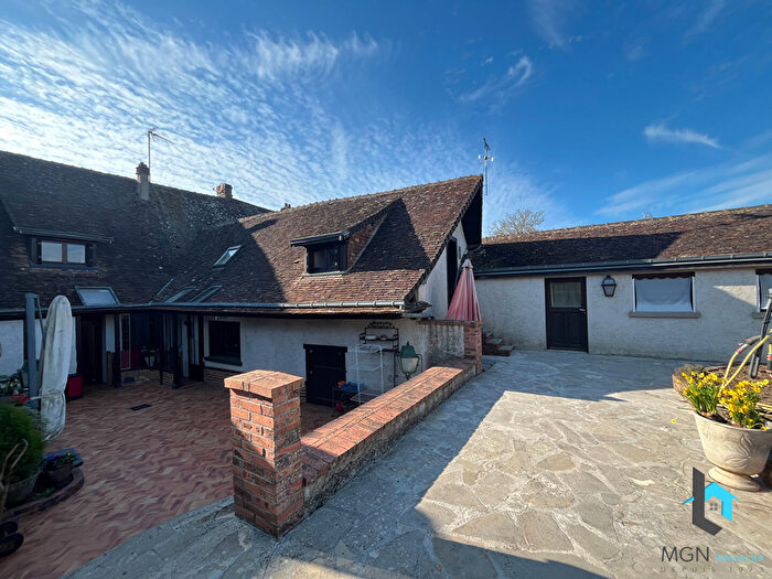 Maison à vendre - Bonneval - 8 pièces - 3 chambres