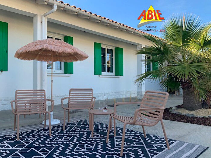 Saint-Pierre-d'Oléron : Maison 4 pièces à vendre