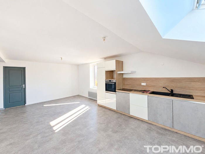 Appartement 4 pièces à Est, Raon-l'Étape, à louer