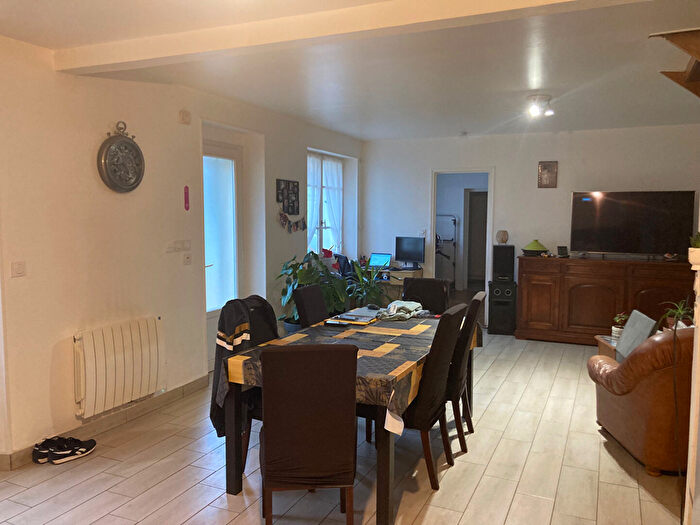 Maison 5 pièces à louer - Saint-Prest