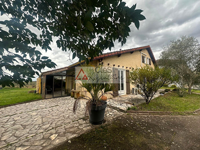 Maison à vendre - Béguey - 6 pièces - 5 chambres