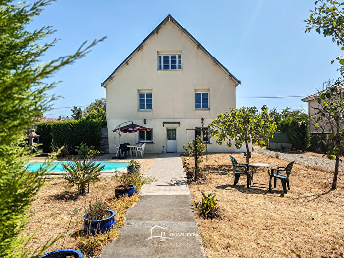 Maison 7 pièces à vendre - Lezay