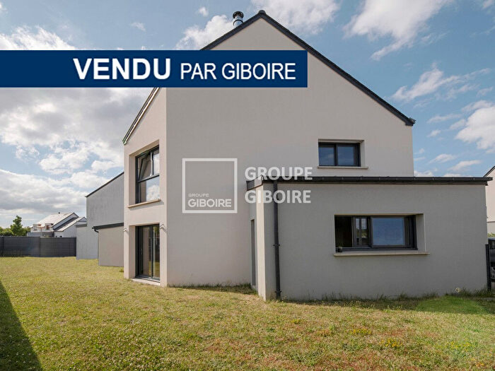 Maison à vendre - Orgères - 6 pièces - 4 chambres