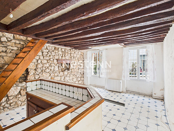 Appartement à vendre - Paris e , Montmartre, Sacré Coeur, Abbesses - 2 pièces - 1 chambre