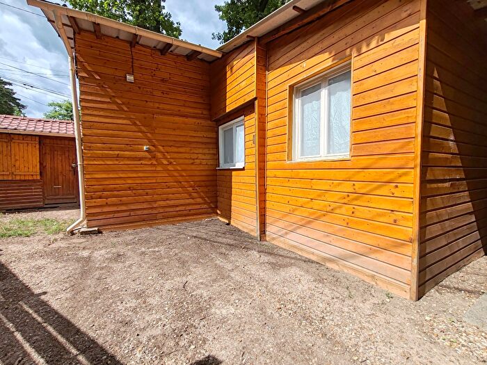 Maison à vendre - Nargis - 3 pièces - 2 chambres