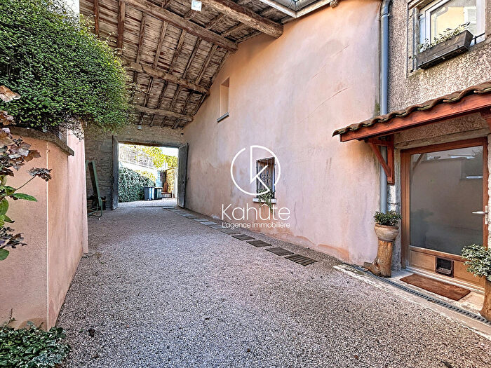 Maison 4 pièces à Saint-Didier-au-Mont-dOr, à vendre