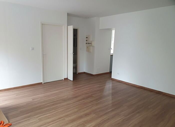Tessy-sur-Vire - Appartement 2 pièces à louer