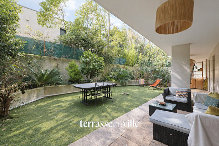 Appartement à vendre - Marseille e , Perier - 3 pièces - 2 chambres