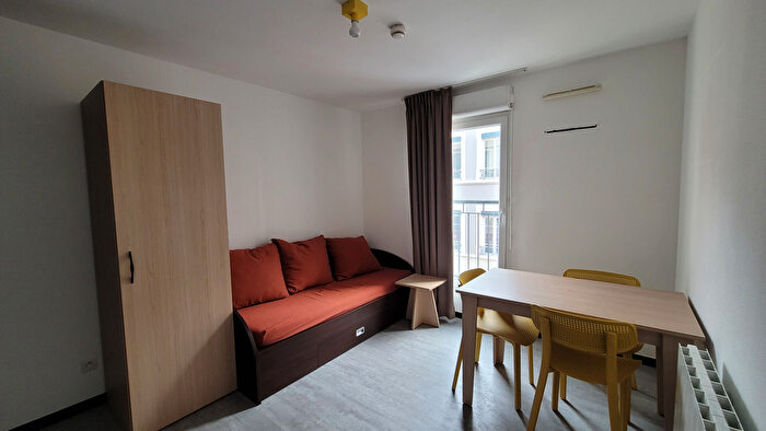 Appartement à louer - Villeurbanne, Zola, Pressence - 1 pièce