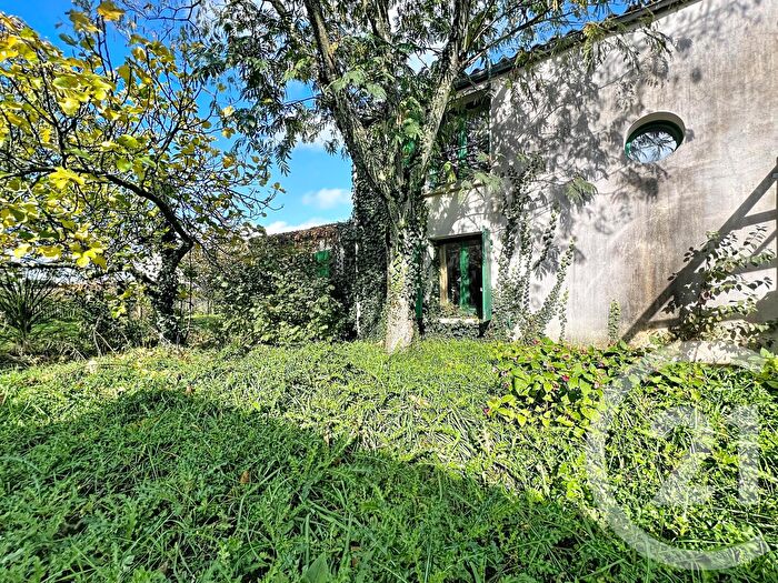 Maison à vendre - Rochefort, Faubourg Nord, Stade Philaudrie - 9 pièces - 7 chambres